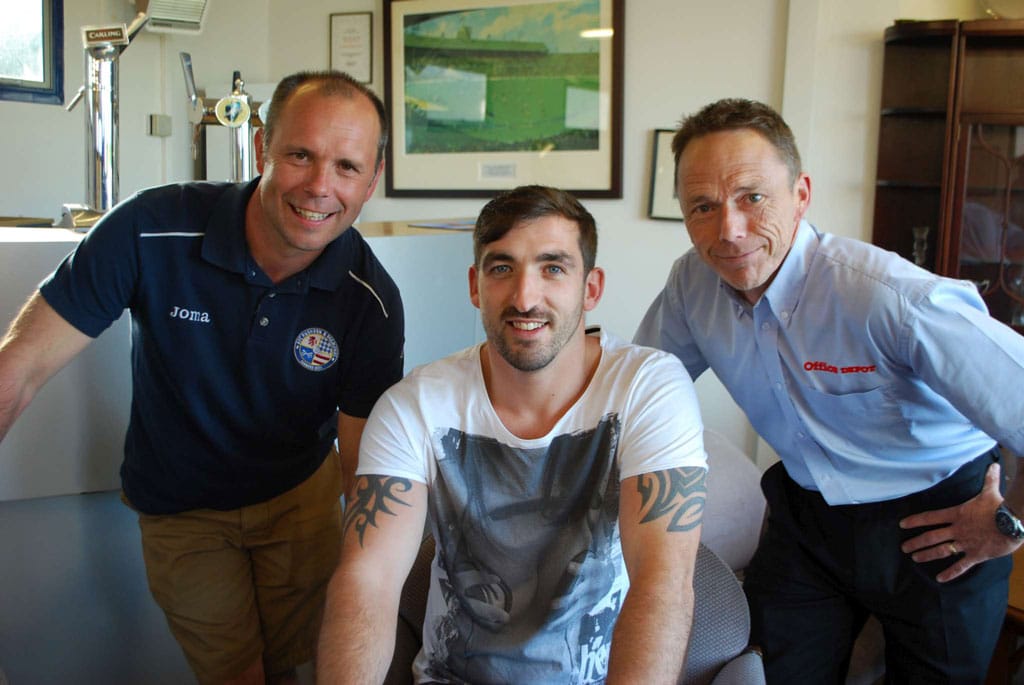 Russell Dunkley signs for Diamonds – AFC Rushden & Diamonds