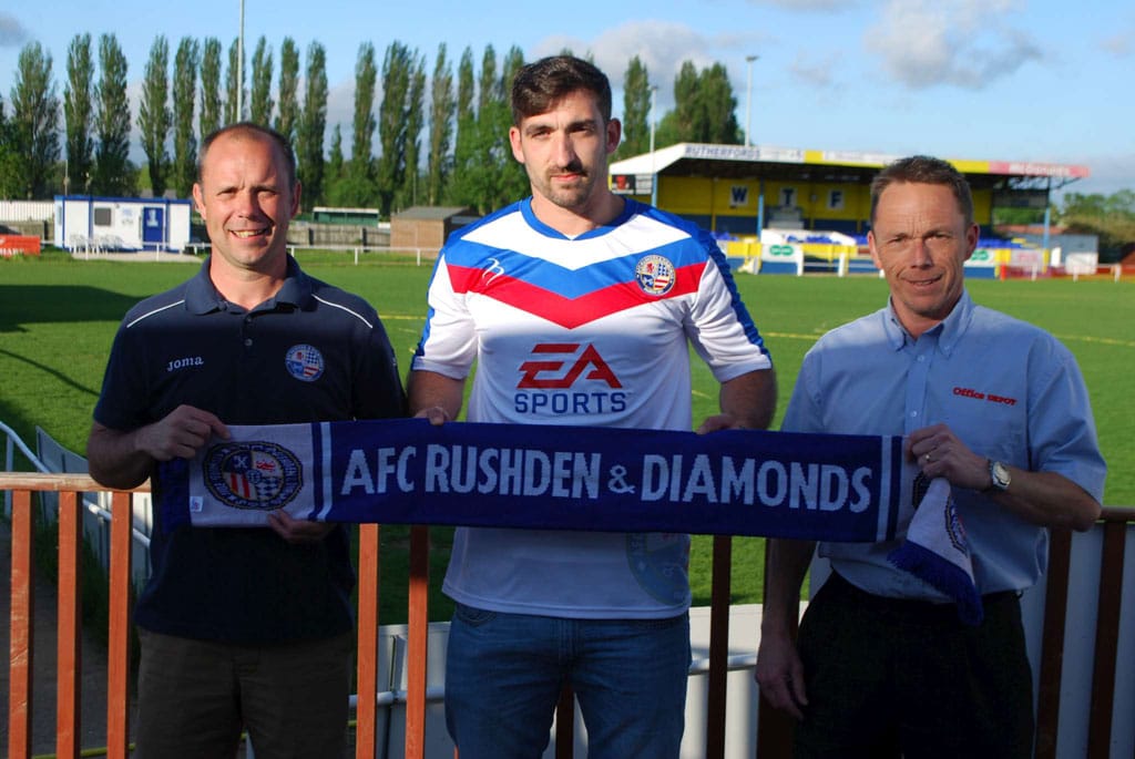 Russell Dunkley signs for Diamonds – AFC Rushden & Diamonds