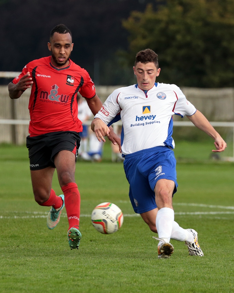 AFC Rushden & Diamonds v Aylesbury FCr. Evo-Stik Southern Football ...