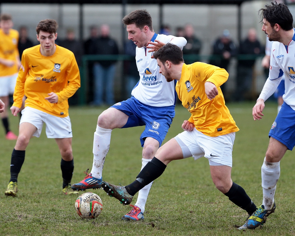 AFC Rushden & Diamonds v Kings Langley FC. Evo-Stik Southern Football ...