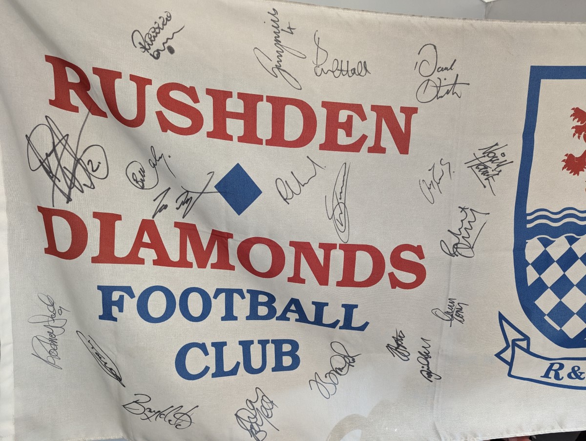 Lot 3b – Signed RDFC Flag – AFC Rushden & Diamonds